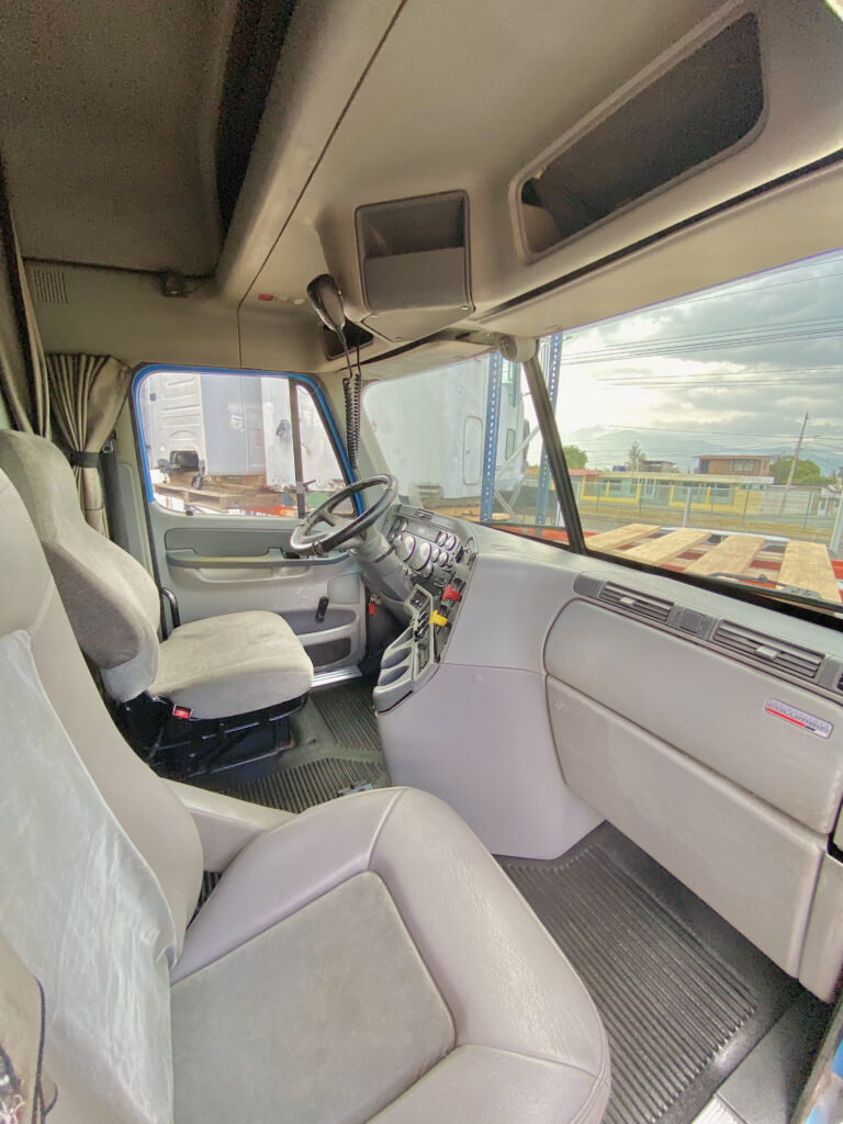 Cabina Cabezal Freightliner Columbia – Imporsaldos